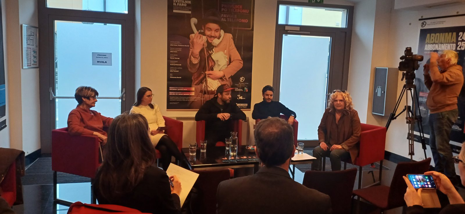 ZRS Koper del projekta Gledališča Koper "Favole al telefono" - ZRS Koper